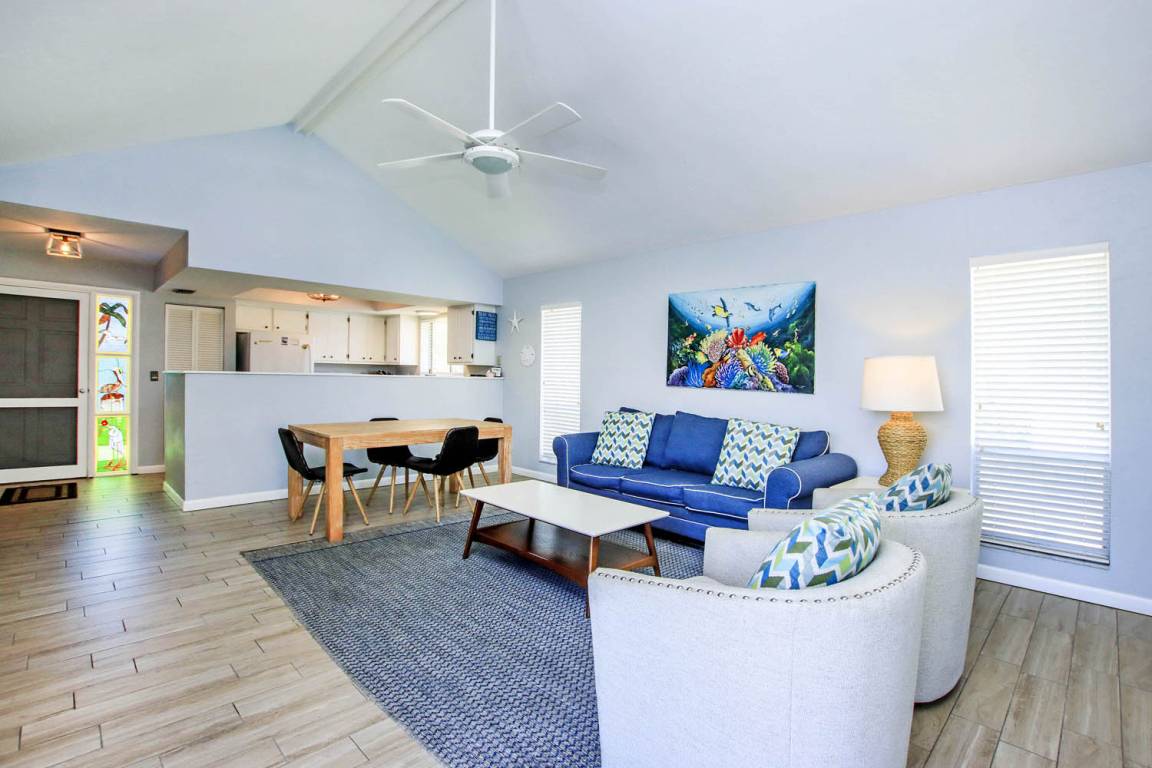 109 M² Talo ∙ 2 Makuuhuonetta ∙ 6 Vierasta - Captiva, FL
