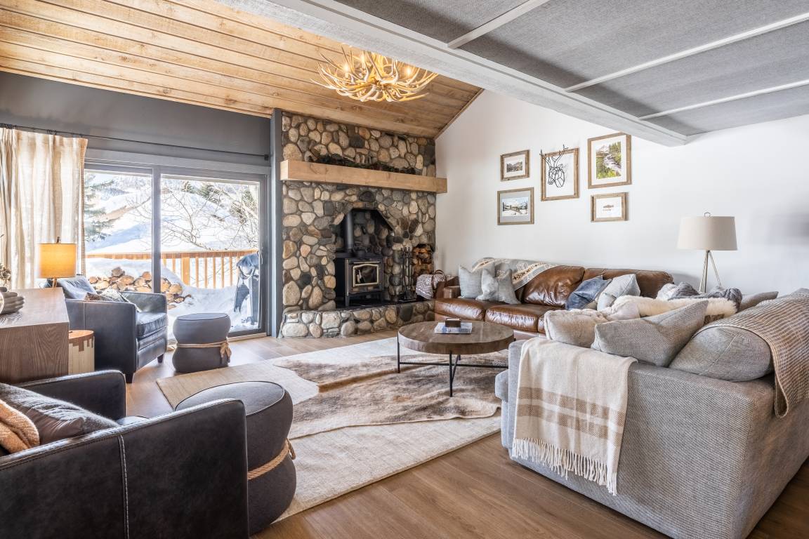 144 M² House ∙ 3 Bedrooms ∙ 8 Guests - Mammoth Lakes, CA