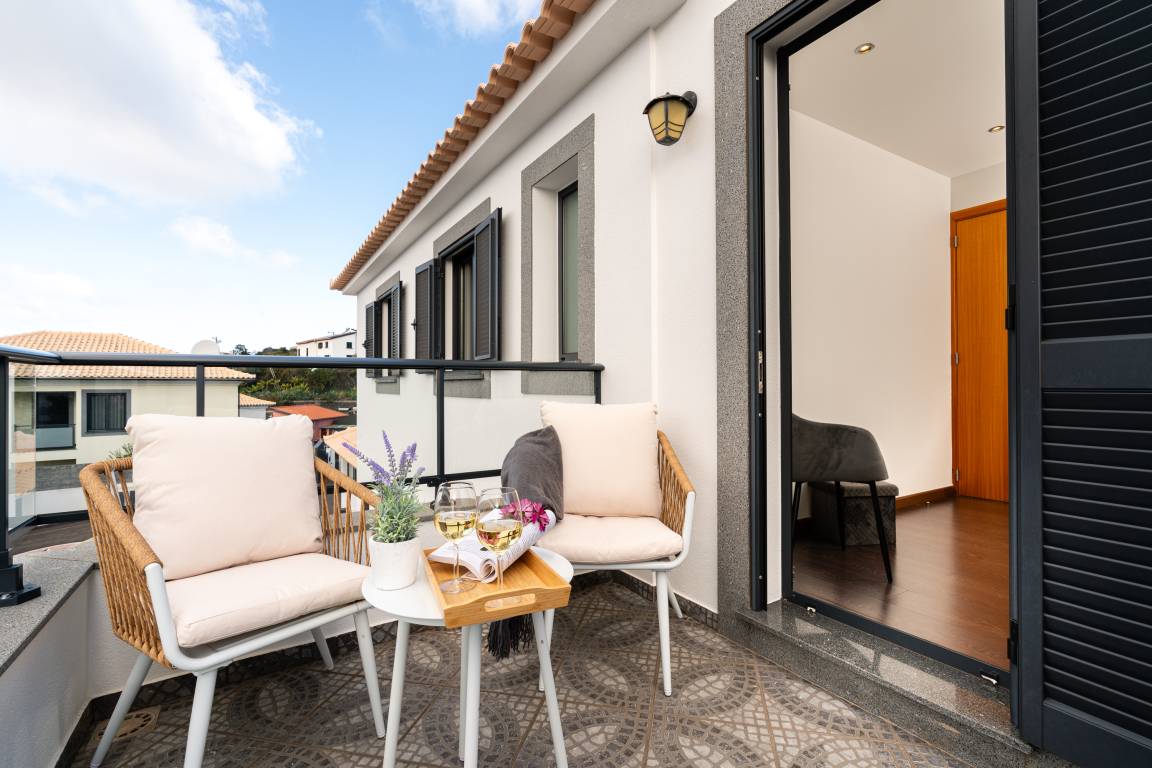 84 M² Huis ∙ 3 Slaapkamers ∙ 5 Gasten - Calheta