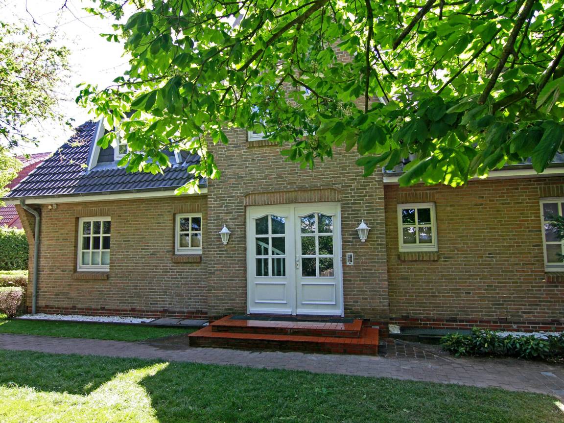 70 M² Apartment ∙ 1 Bedroom ∙ 4 Guests - Kampen, Germany