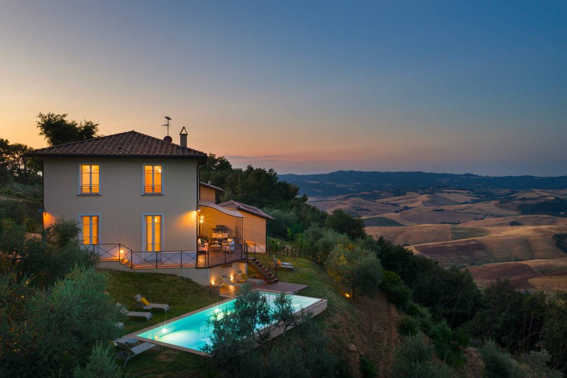 200 M² Villa ∙ 5 Chambres ∙ 10 Personnes - Volterra