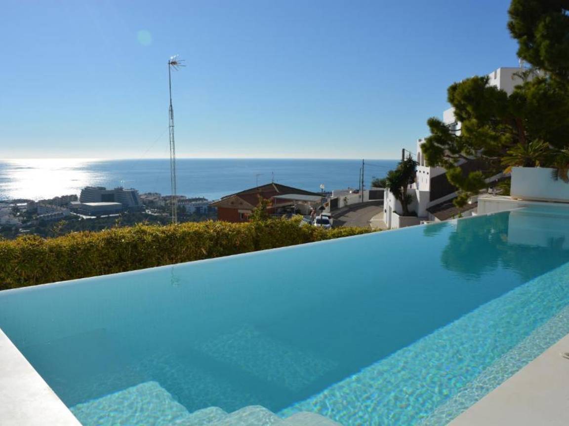500 M² Villa ∙ 4 Slaapkamers ∙ 10 Gasten - Sitges
