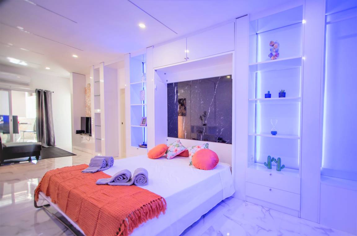 89 M² Apartamento ∙ 1 Habitación ∙ 6 Huéspedes - Guia