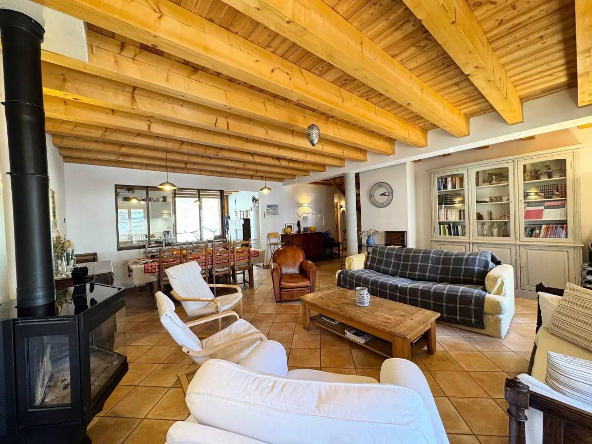 165 M² Appartement ∙ 4 Chambres ∙ 12 Personnes - Molines-en-Queyras