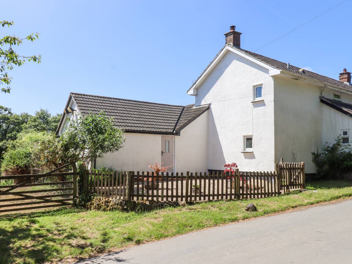Cottage ∙ 1 Bedroom ∙ 4 Guests - Holsworthy