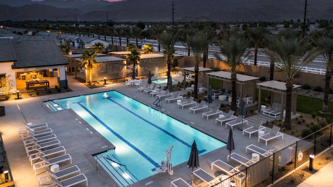 194 M² House ∙ 4 Bedrooms ∙ 10 Guests - La Quinta, CA
