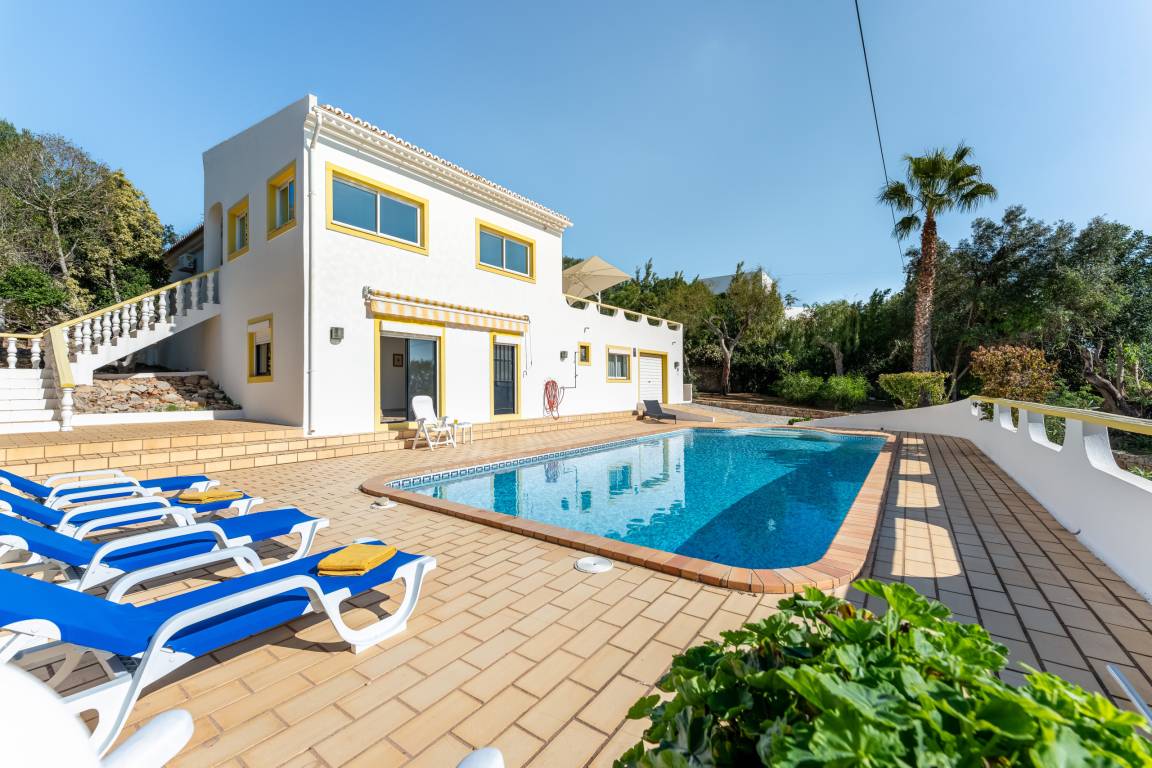 231 M² Huis ∙ 4 Slaapkamers ∙ 8 Gasten - Almancil