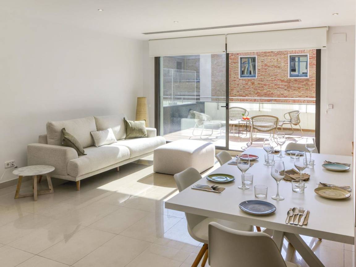160 M² House ∙ 4 Bedrooms ∙ 7 Guests - Figueres