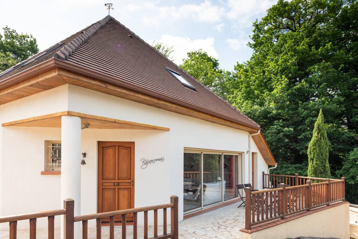 110 M² House ∙ 3 Bedrooms ∙ 6 Guests - Lourdes