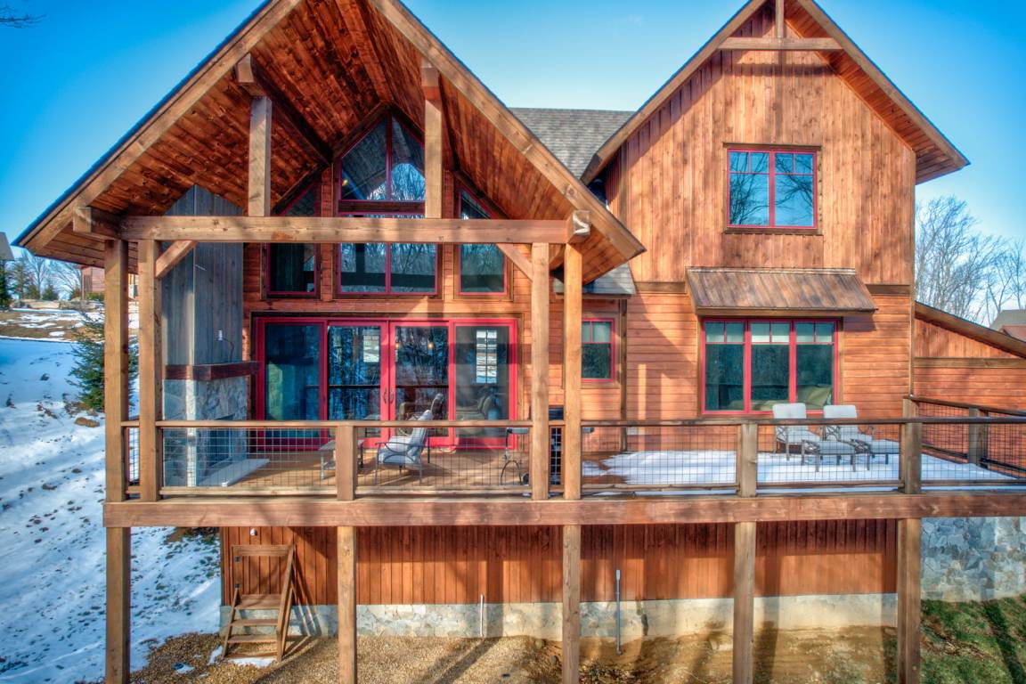 Cabin ∙ 3 Bedrooms ∙ 10 Guests - Beech Mountain, NC