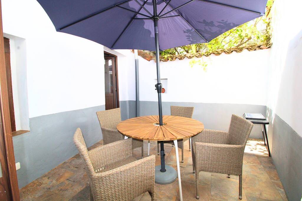 House ∙ 4 Bedrooms ∙ 10 Guests - Aracena