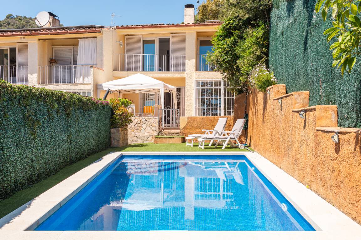 140 M² Villa ∙ 3 Schlafzimmer ∙ 6 Gäste - Lloret de Mar