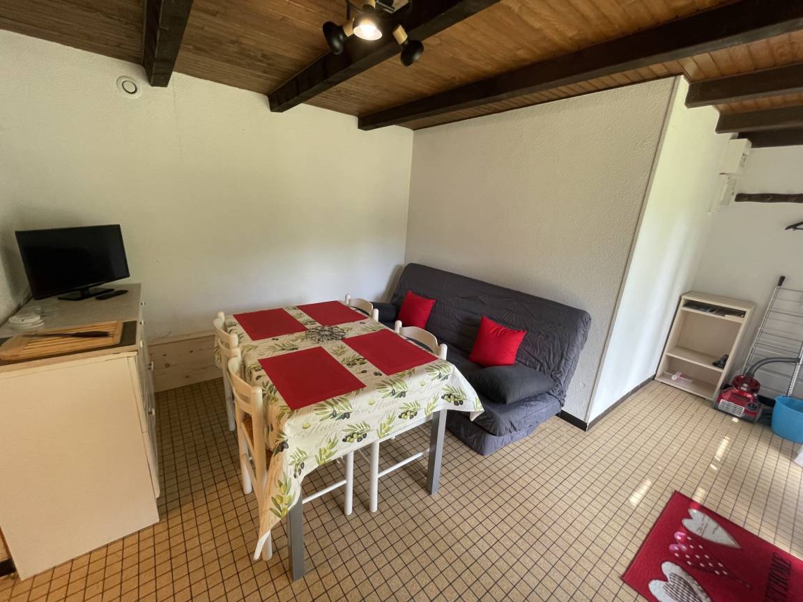 31 M² Appartement ∙ 1 Chambre ∙ 4 Personnes - Cantal