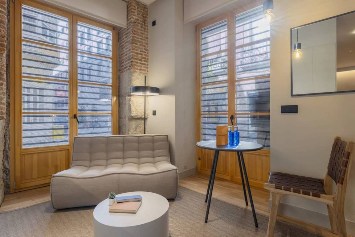 48 M² Huoneisto ∙ 1 Makuuhuone ∙ 2 Vierasta - Madrid