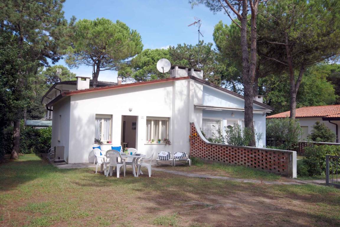 80 M² House ∙ 2 Bedrooms ∙ 6 Guests - Lignano Sabbiadoro