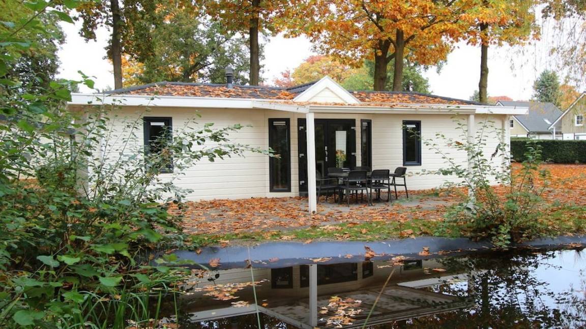 85 M² Maison De Vacances ∙ 3 Chambres ∙ 6 Personnes - Roermond