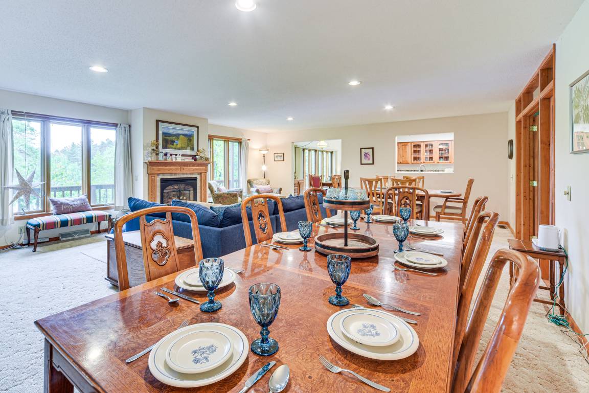 260 M² House ∙ 5 Bedrooms ∙ 20 Guests - Wisconsin