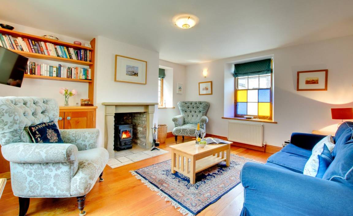Cottage ∙ 3 Bedrooms ∙ 6 Guests - Seahouses