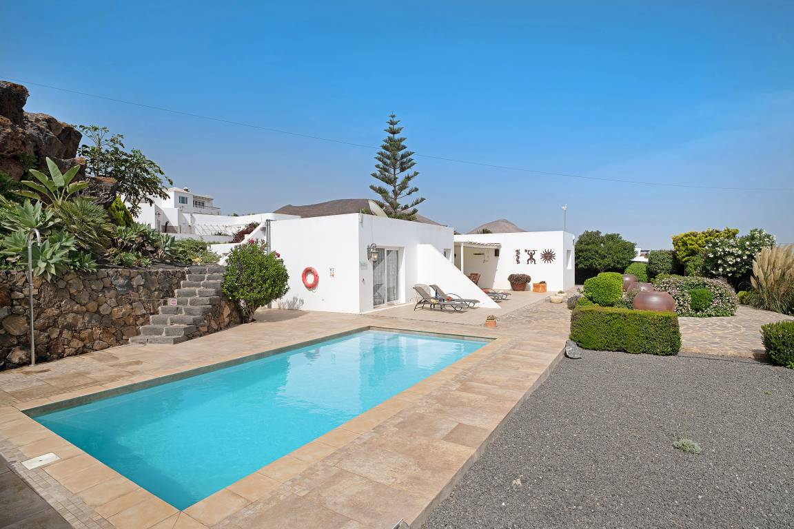 130 M² Villa ∙ 3 Slaapkamers ∙ 6 Gasten - Puerto del Carmen