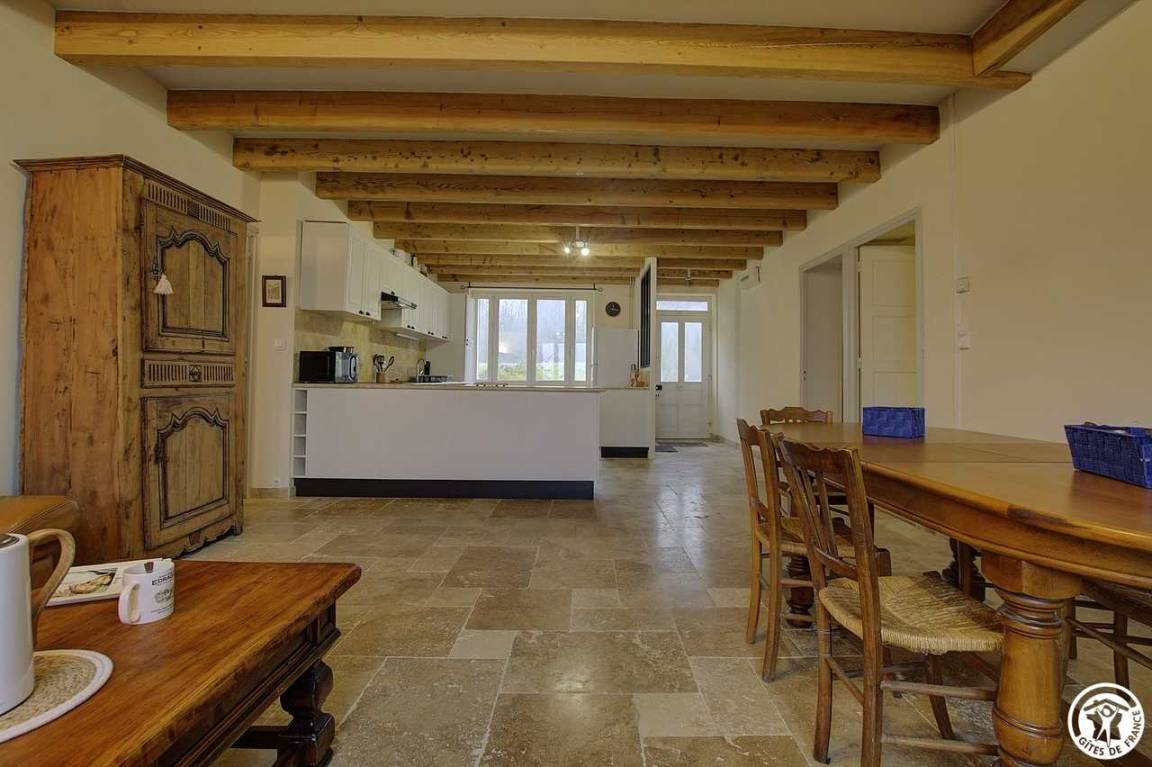 99 M² Gîte ∙ 3 Chambres ∙ 6 Personnes - Pont-d'Ain