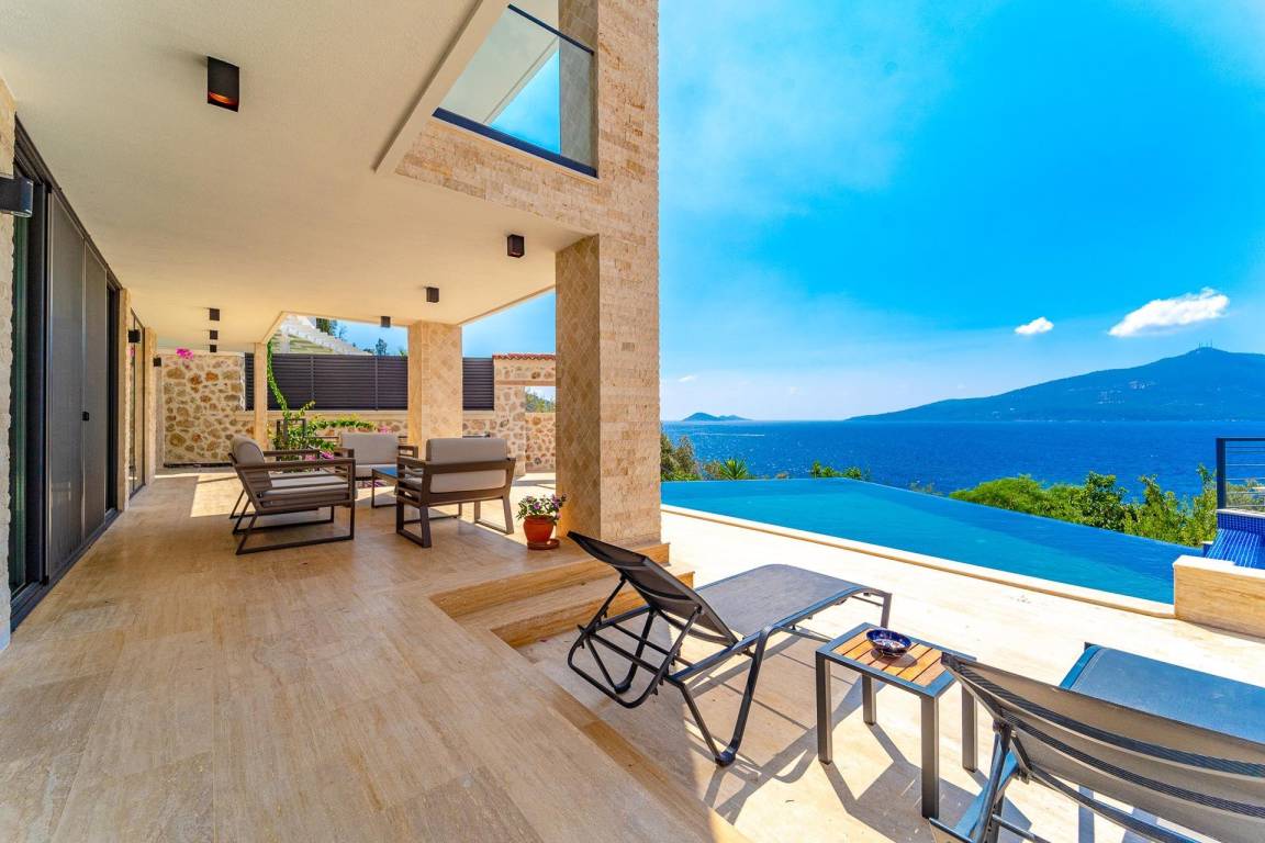 195 M² Apartment ∙ 4 Bedrooms ∙ 8 Guests - Kalkan