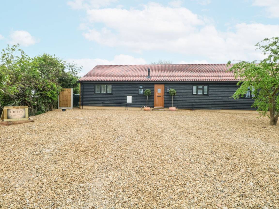Cottage ∙ 3 Bedrooms ∙ 8 Guests - Sea Palling