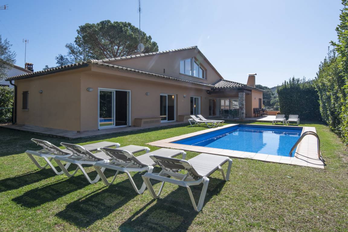 473 M² Chalet ∙ 5 Chambres ∙ 12 Personnes - Costa Brava