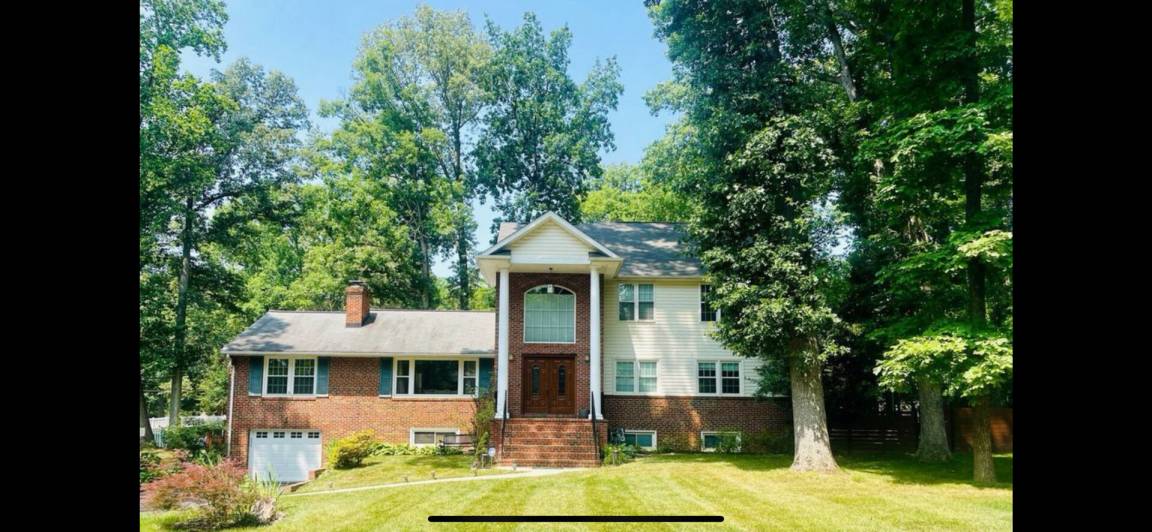 372 M² House ∙ 5 Bedrooms ∙ 8 Guests - Fairfax, VA