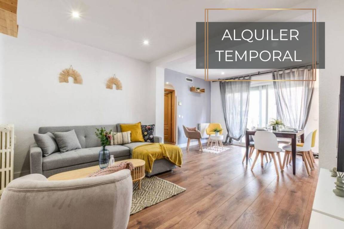 130 M² Apartment ∙ 4 Bedrooms ∙ 10 Guests - Madrid
