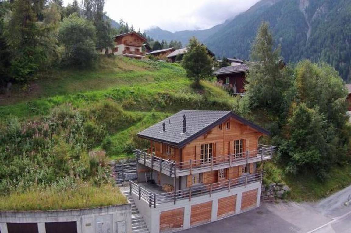 140 M² House ∙ 4 Bedrooms ∙ 1 Guest - Verbier