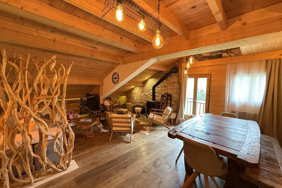 80 M² Ferienwohnung ∙ 2 Schlafzimmer ∙ 8 Gäste - Valberg