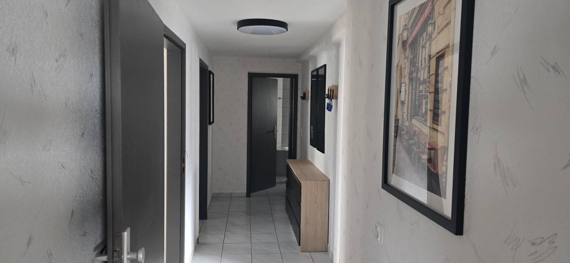 78 M² Ferienwohnung ∙ 1 Schlafzimmer ∙ 4 Gäste - Bad Sooden-Allendorf