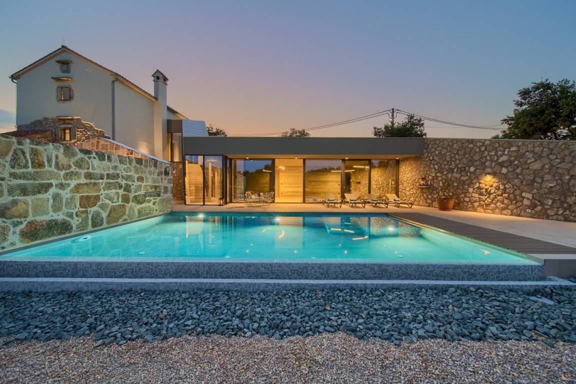 420 M² Villa ∙ 4 Bedrooms ∙ 12 Guests - Krk