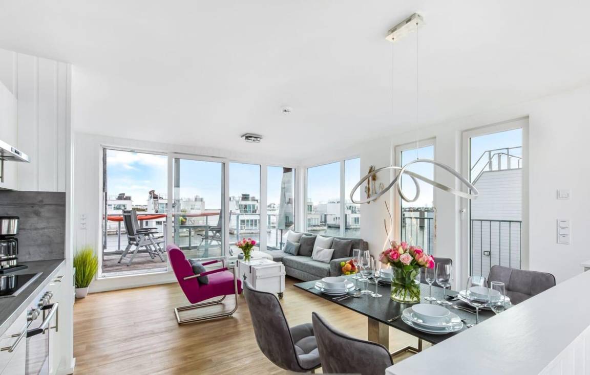 97 M² Hausboot ∙ 2 Schlafzimmer ∙ 4 Gäste - Olpenitz
