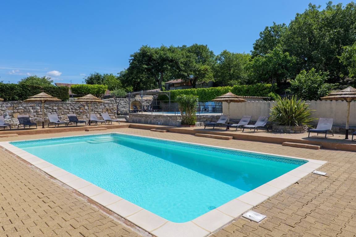 45 M² Cottage ∙ 2 Chambres ∙ 5 Personnes - Grospierres