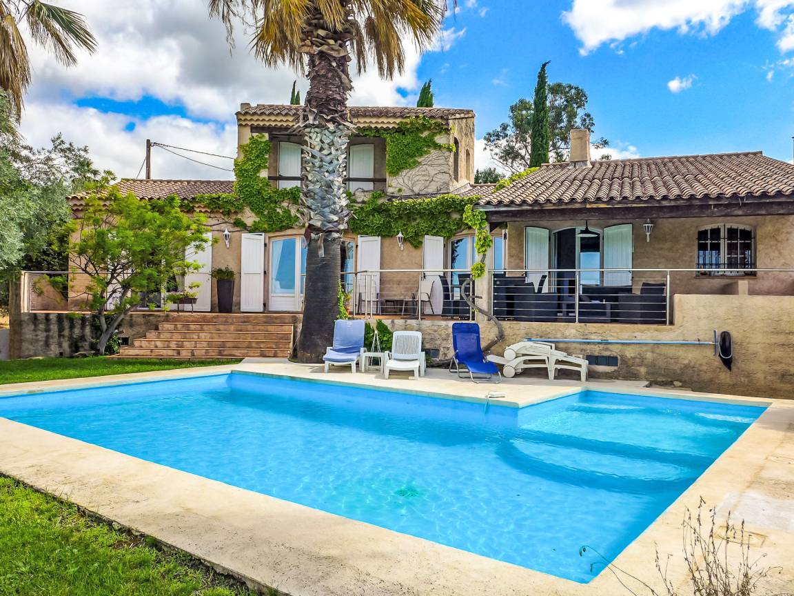 130 M² Maison De Vacances ∙ 3 Chambres ∙ 6 Personnes - La Cadière-d'Azur