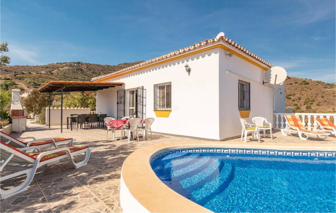 200 M² Maison De Vacances ∙ 4 Chambres ∙ 8 Personnes - Torrox