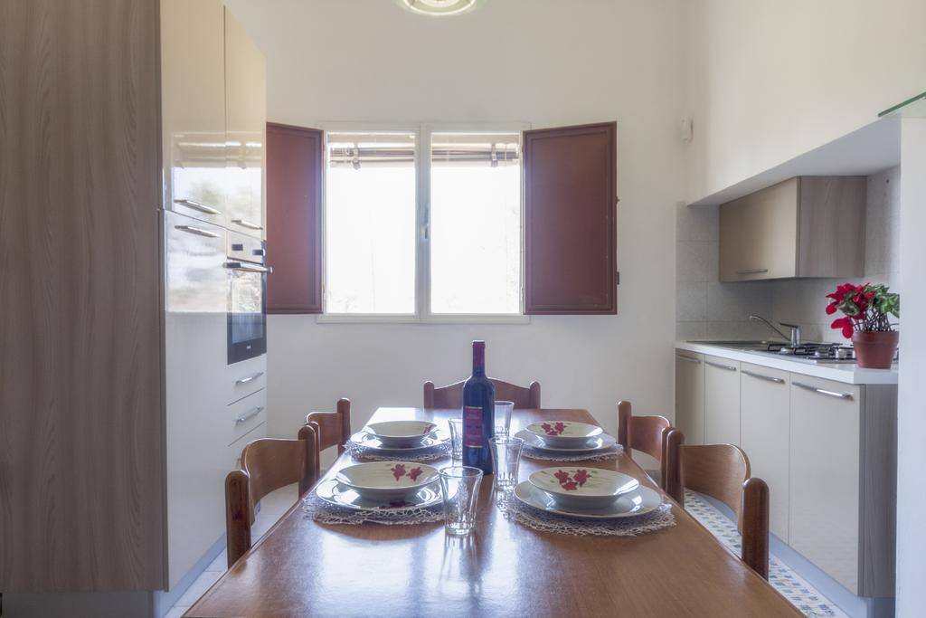 Huis ∙ 2 Slaapkamers ∙ 6 Gasten - Racale