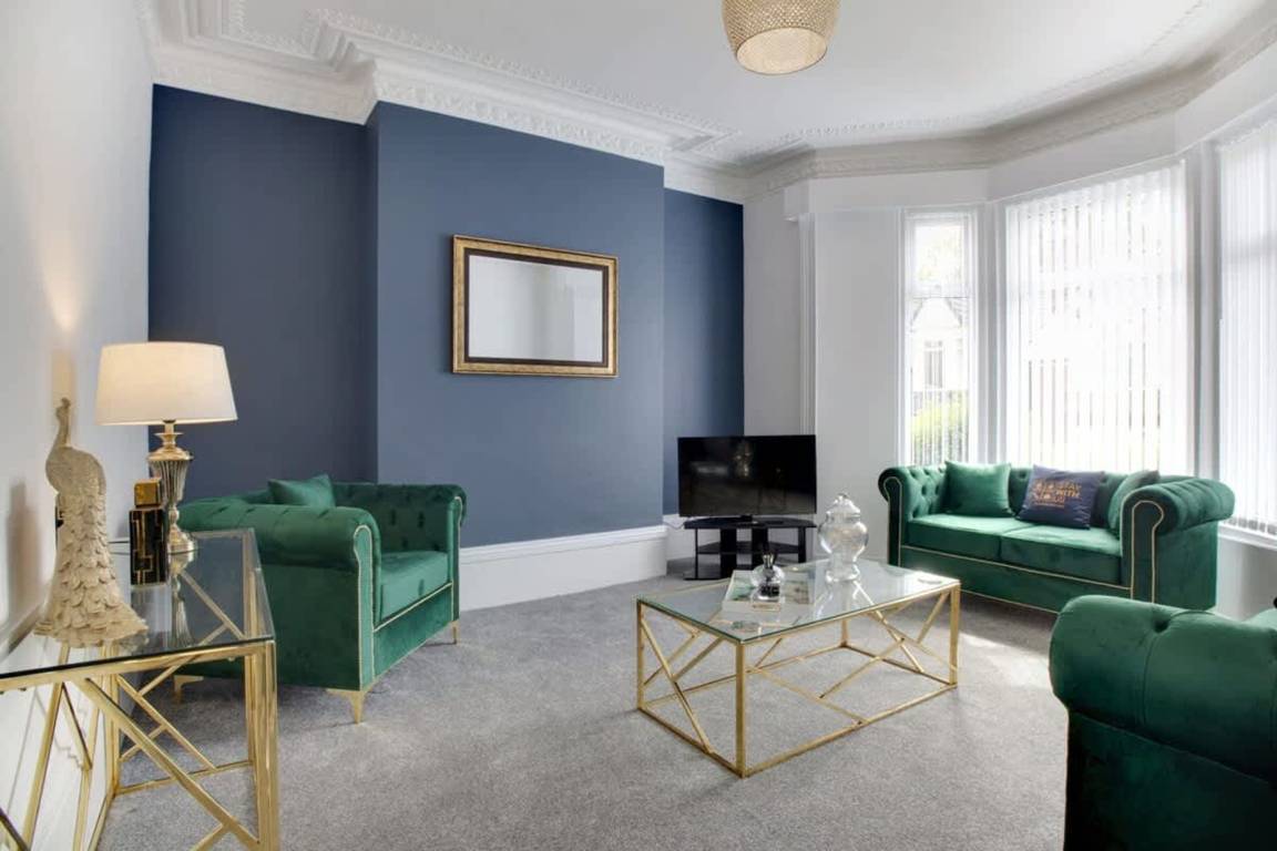 Apartment ∙ 4 Bedrooms ∙ 7 Guests - South Shields