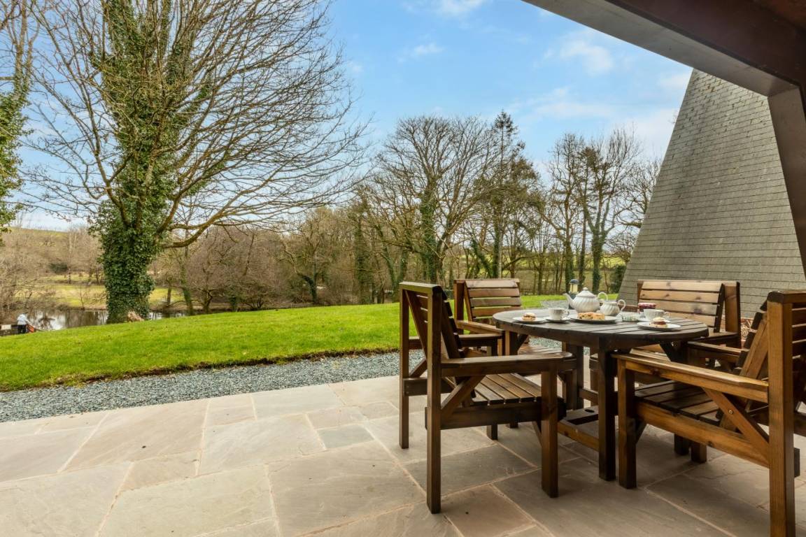 Lodge ∙ 2 Bedrooms ∙ 4 Guests - Bude