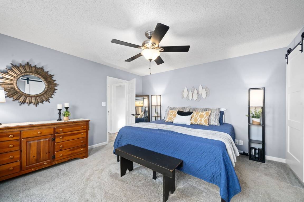 167 M² House ∙ 3 Bedrooms ∙ 6 Guests - Clarksville, TN