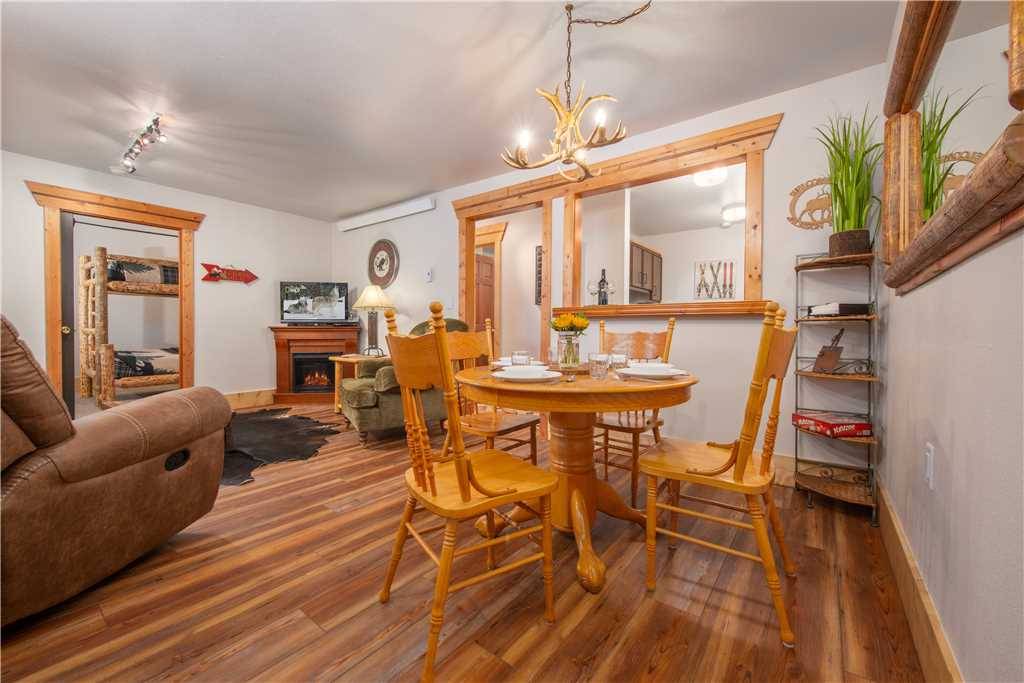 61 M² Apartment ∙ 2 Bedrooms ∙ 5 Guests - Jackson, WY