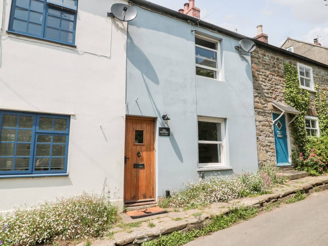 Cottage ∙ 2 Bedrooms ∙ 3 Guests - Bridport