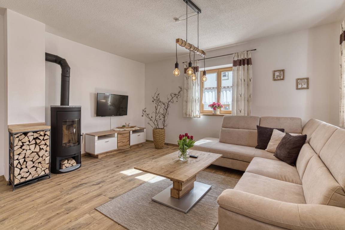90 M² Ferienwohnung ∙ 2 Schlafzimmer ∙ 5 Gäste - Philippsreut