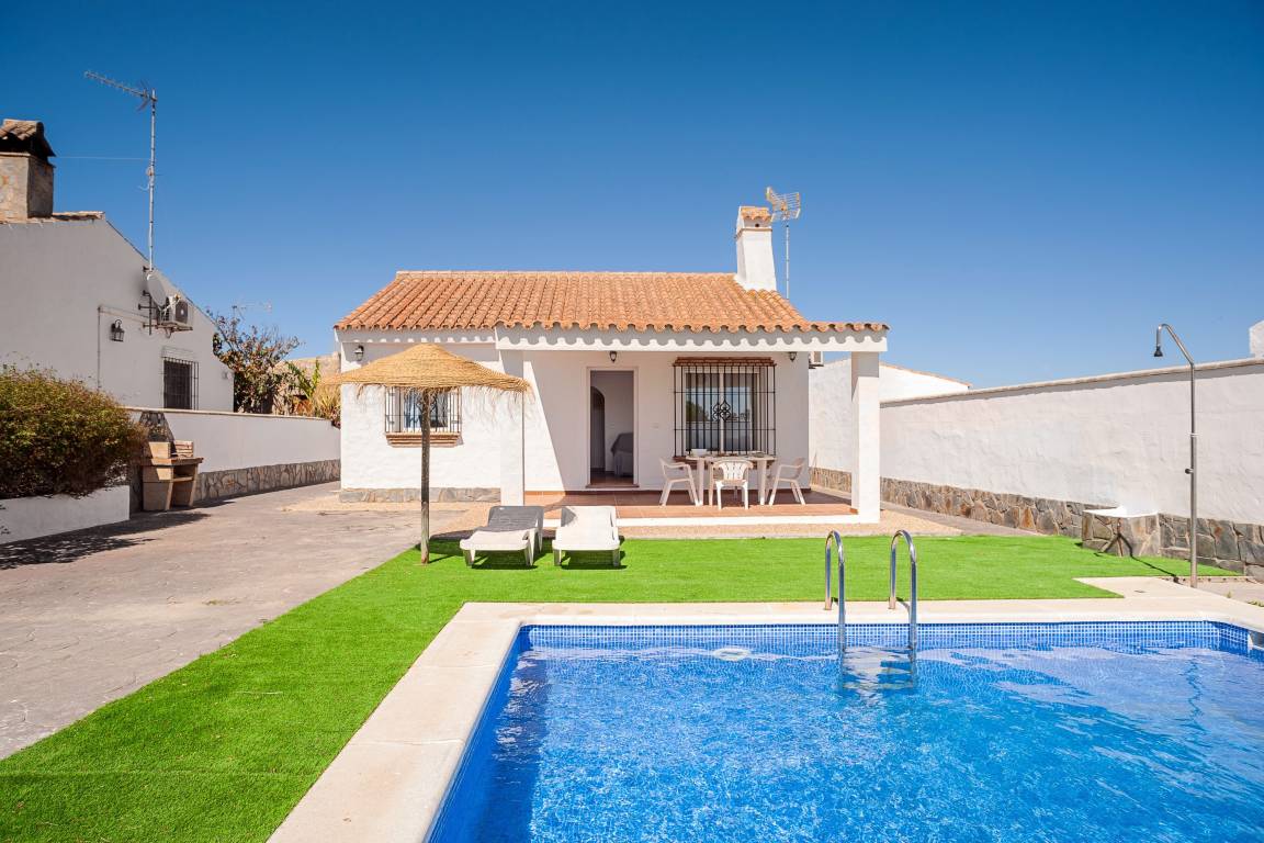 65 M² House ∙ 2 Bedrooms ∙ 4 Guests - Conil de la Frontera