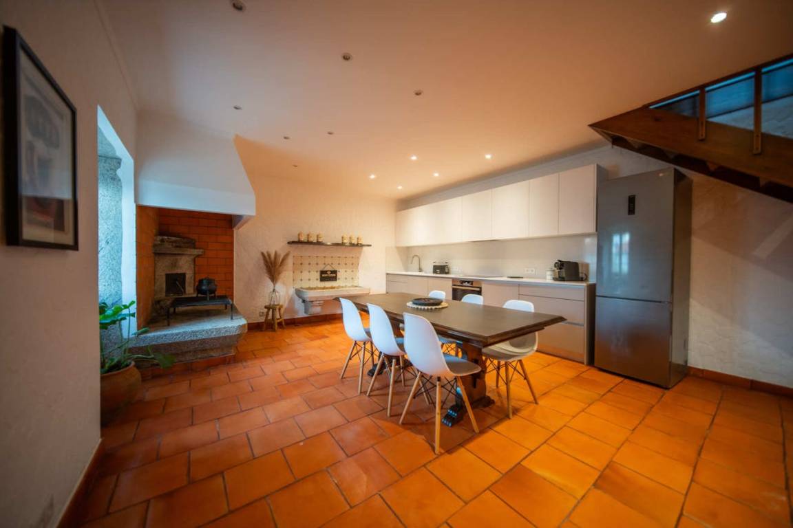 100 M² Ferienhaus ∙ 2 Schlafzimmer ∙ 4 Gäste - Afife
