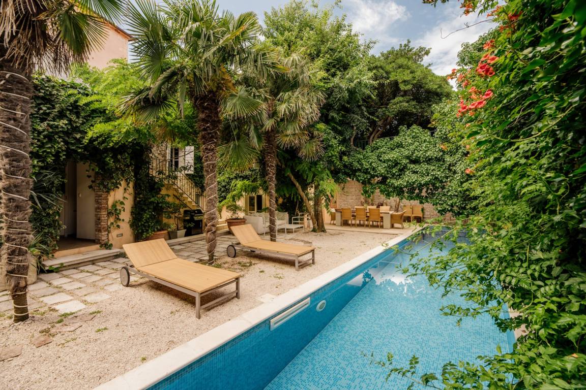 200 M² Villa ∙ 4 Camere Da Letto ∙ 12 Ospiti - Gelsa