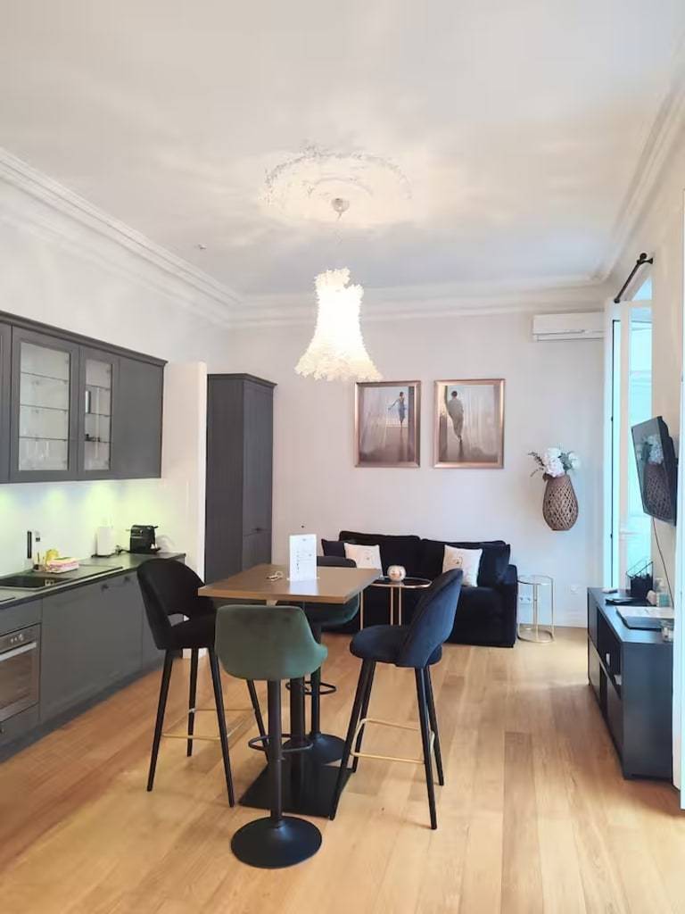 34 M² Studio ∙ 4 Personnes - ibis Nice Centre Gare