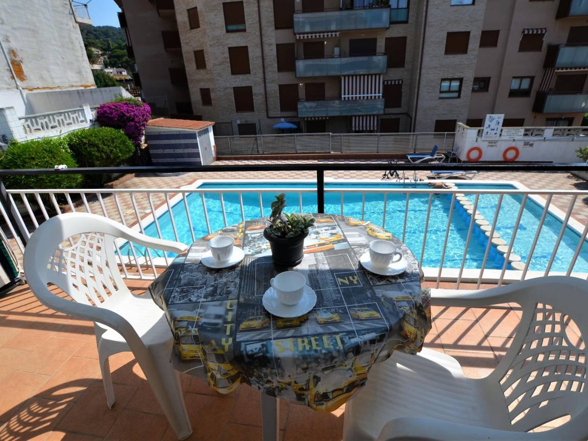 60 M² Apartment ∙ 1 Bedroom ∙ 5 Guests - Lloret de Mar
