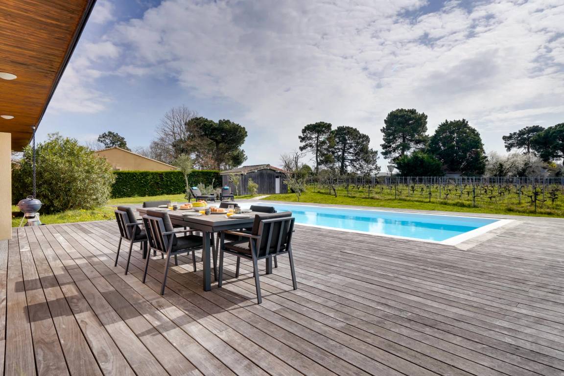 180 M² Villa ∙ 3 Schlafzimmer ∙ 6 Gäste - Floirac
